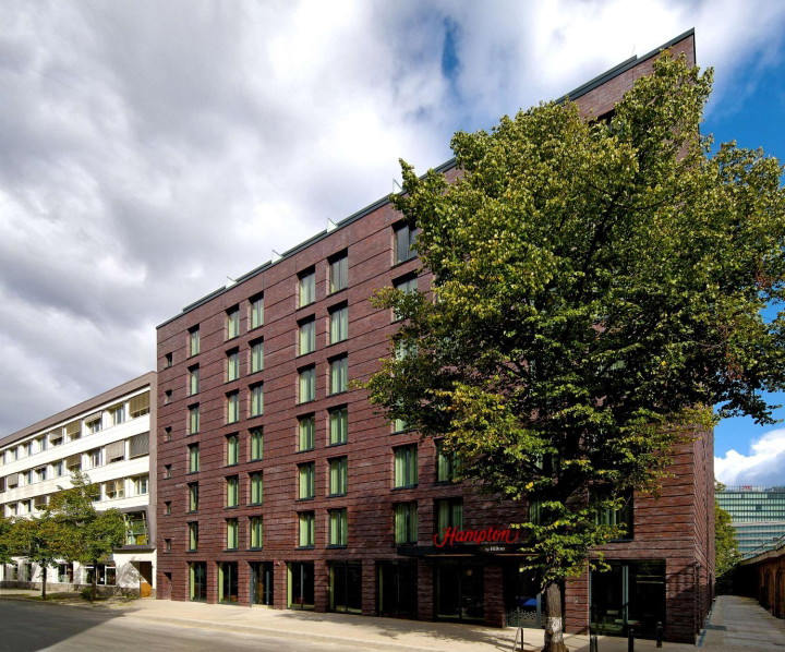 Hampton By Hilton Berlin City West - Hennigsdorf