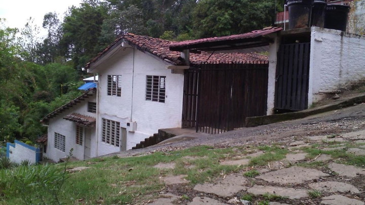 Descanso En El Campo - Cali