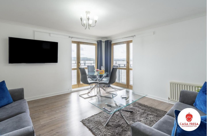 Casa Fresa - City Quay Apartment - Dundee