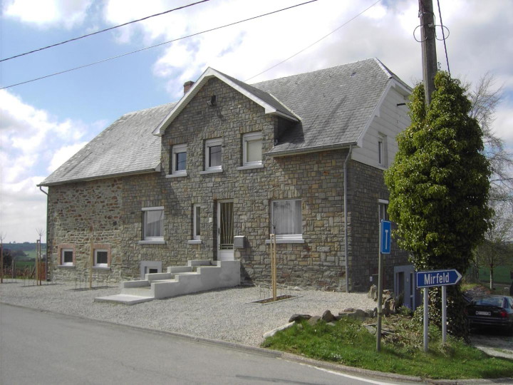 Holiday Home In Ardennes With Scenic Garden - Saint-Vith