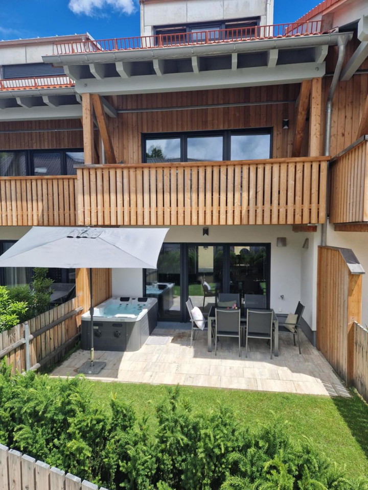Ferienhaus Berger Mit Eigenen Whirlpool Im Garten - Garmisch-Partenkirchen