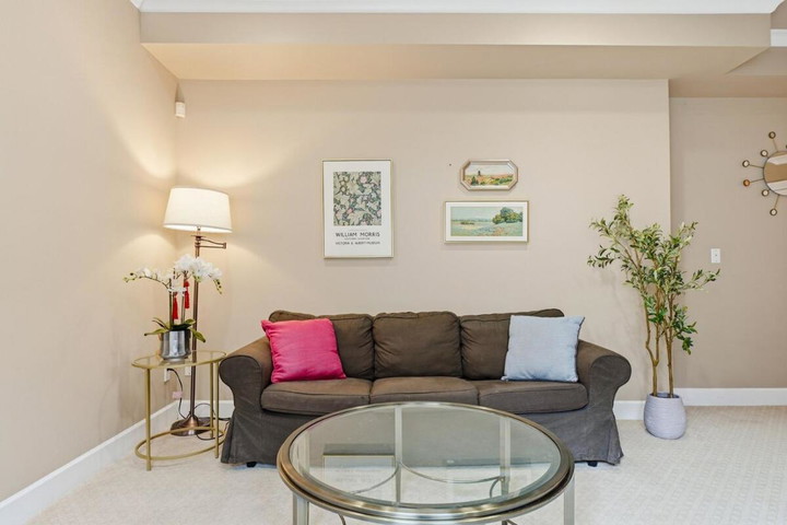 3br Suite Near White Rock Beach Pool & Bbq - White Rock