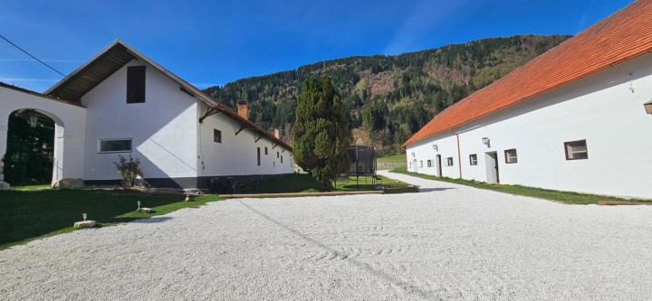 Ferien- Und Pferdegut Schloss Treffen - Gerlitzen