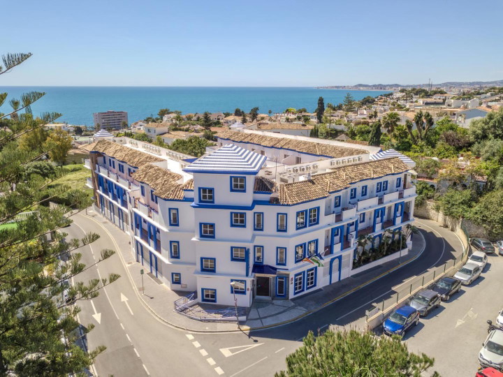 Vive Costa Azul - Malaga