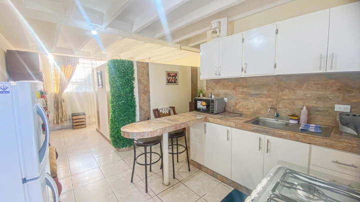Suite Amoblada Todo Incluido - Quito