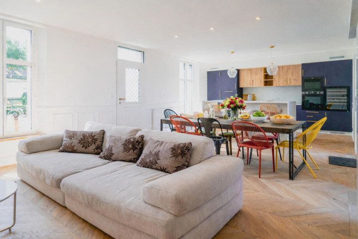Jolie Maison De Ville Rénovée Avec Goût Proche Toutes Commodités Quartier Arago Les Sables - 13 Personnes - Bretignolles-sur-Mer
