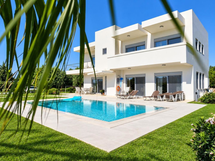 Home22 - Rhodes