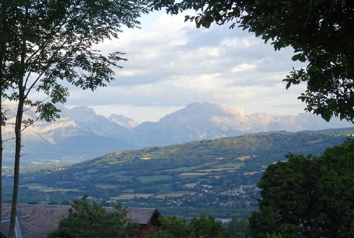 Chalet Jolie Vue Montagne Air Vivifiant - Département Hautes-Alpes