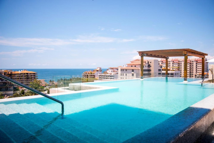 V399 - 307 - Puerto Vallarta