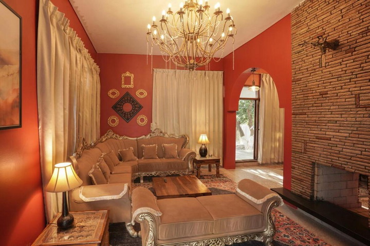 Celebrity Stays Haveli-rajpur Rd-jacuzzi-hill View - Dehradun