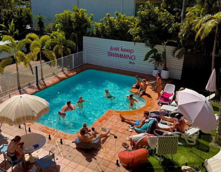 Abode Mooloolaba, Backpackers & Motel Rooms - Sunshine Coast