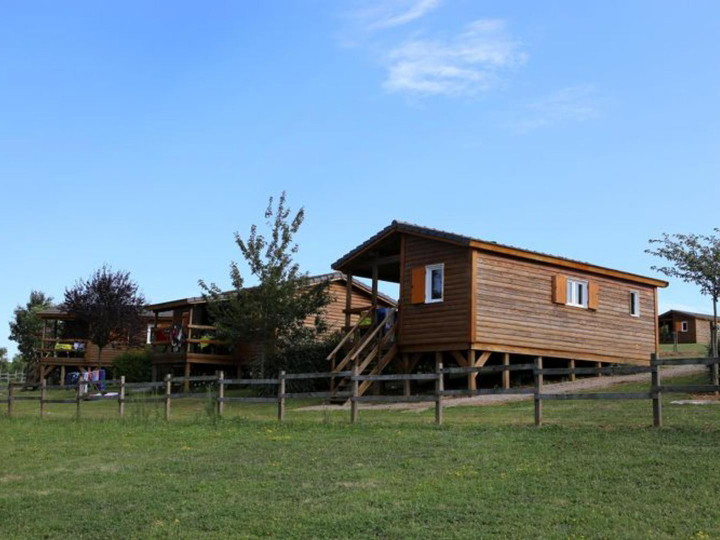 Chalet Spacieux Pour 8 Pers - Vue éTang - Terrasse - Api-1-52-224 - Aveyron