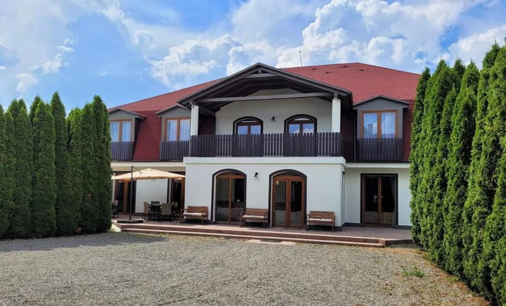 Pensiunea Eden ÉDen Panzió - Romania