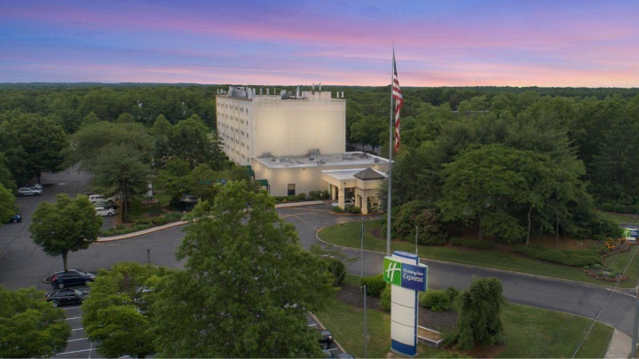 Holiday Inn Express Stony Brook-long Island By Ihg - Stony Brook, NY