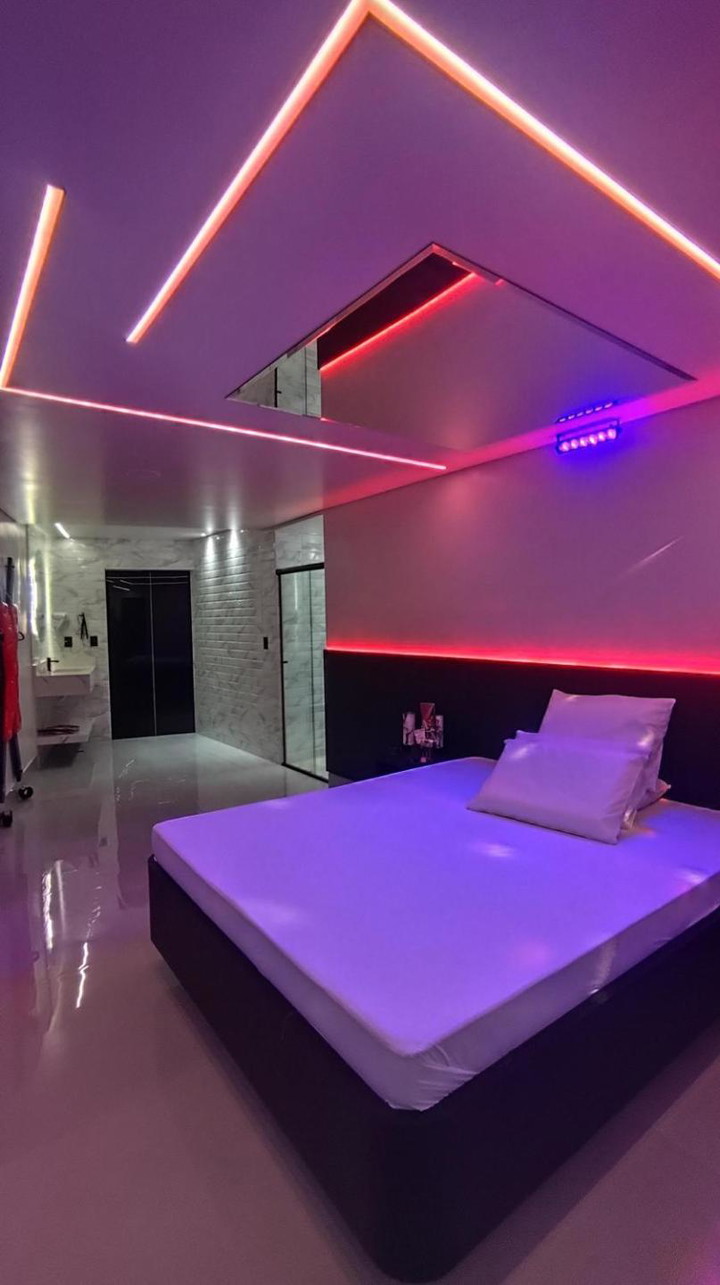 Vem Para O - Motel Marselha 3 - São Paulo, Brezilya