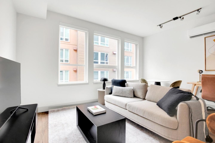 Bellevue 1br W Gym Roof Lounge Easy Commute Sea-300 - Issaquah, WA