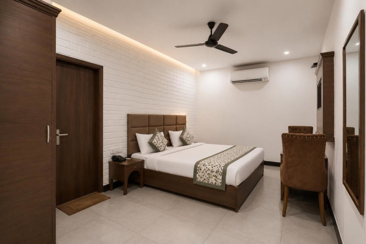 Hotel Nh7 Zirakpur Bus Stand - Zirakpur