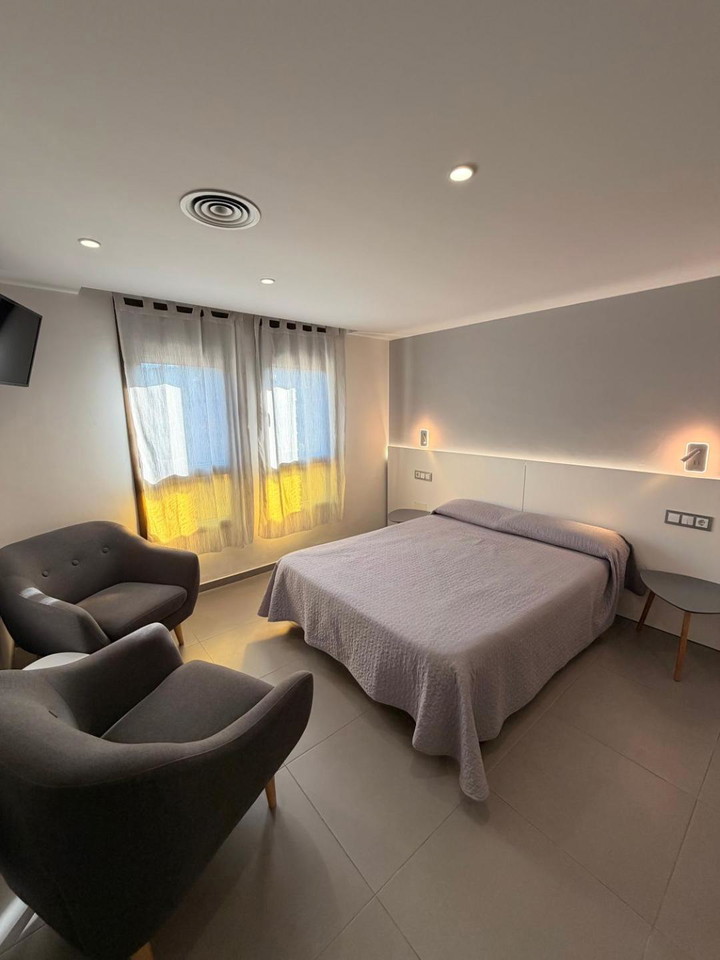 Hostal Tarrés - Amer