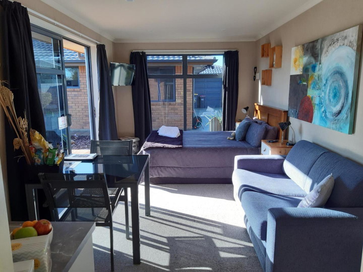 Modern Bnb Unit With Wifi And Breakfast - Greymouth