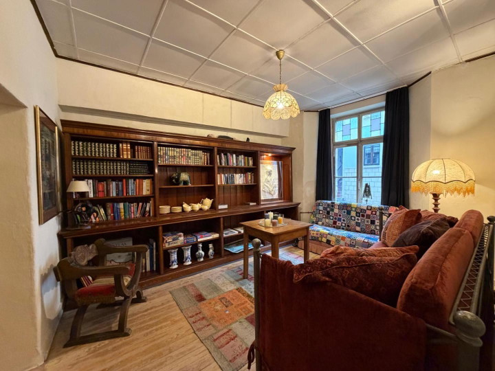 Our Hippie Castle Vianden - Unique Bohemian Guesthouse - Luxemburgo