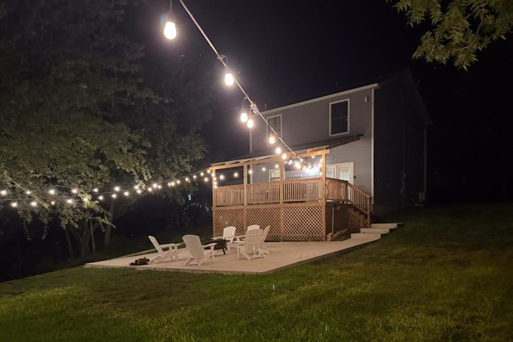 Blue Casa Rio | Riverfront Oasis With Private Beach, Deck & Fire Pit - Kingsland, TX