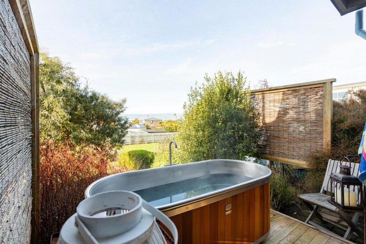 Pura Vida By The Sea - South Island