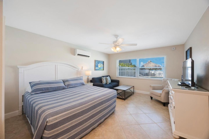 Surf Song By Travel Resort Services - Treasure Island, FL