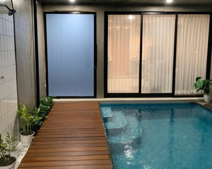 Alena - A Tiny Home With Private Pool - Malang