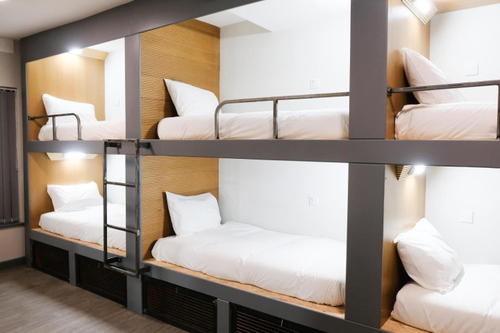 Cwtsh Hostel Central Swansea, Social & Modern, Near Train Station - Wales