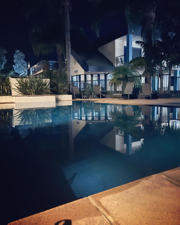Nautilus Hamptons Style Beach Apartment Merimbula - Merimbula