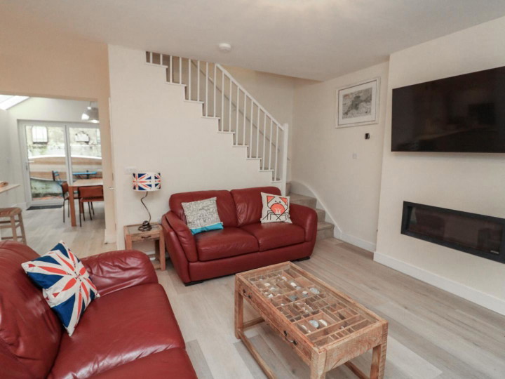Full Deck - Dittisham