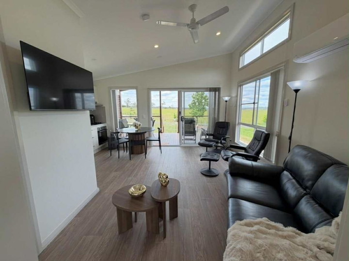 Red Hill Cabin#2 - 2-bedroom - Walcha