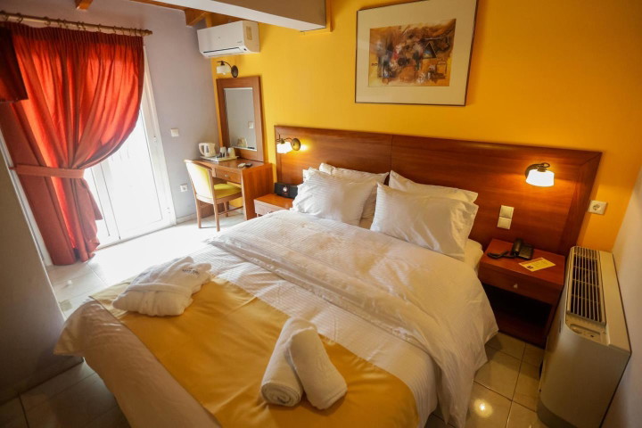 Mirabel Citycenter Hotel - Cephalonia
