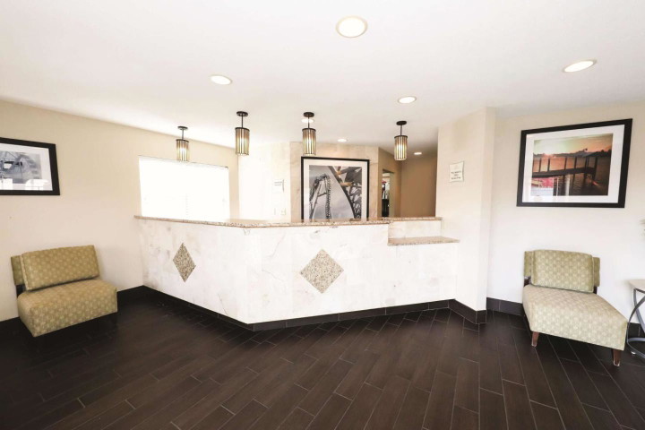 La Quinta Inn By Wyndham Sandusky Near Cedar Point - Sandusky, OH