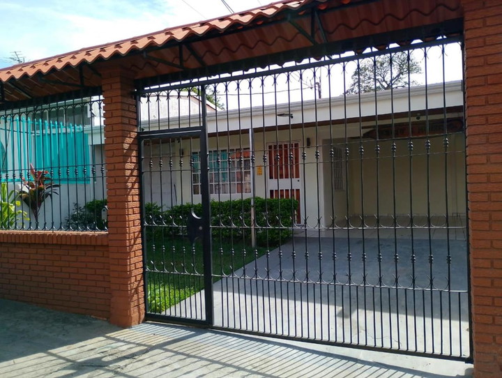 Sergio's House - Costa Rica
