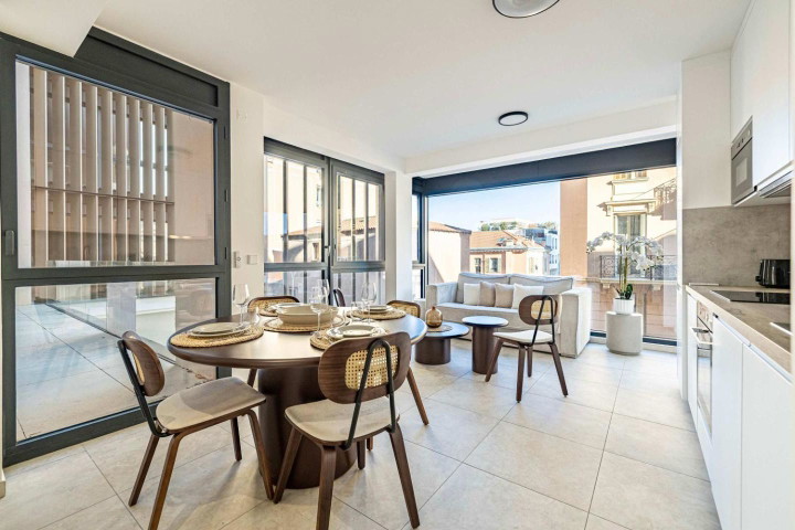 Amazing Duplex Apartment With Terrace In Monaco-beausoleil - Monaco