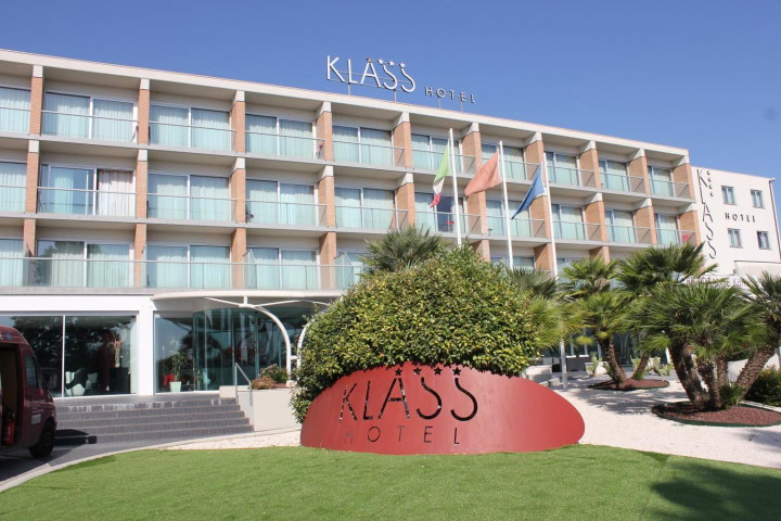 Klass Hotel - Loreto