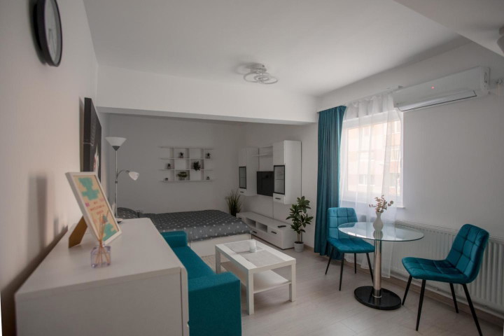 White Studio Center - Alba Iulia