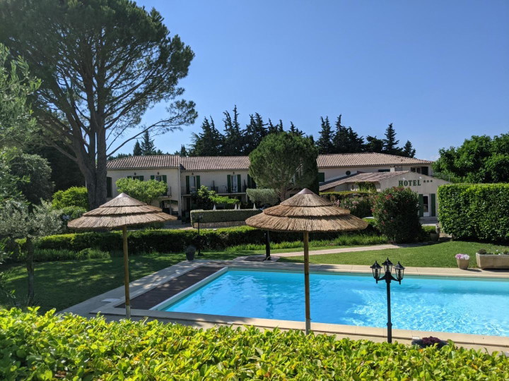 Hôtel Le Pradet - Vacqueyras