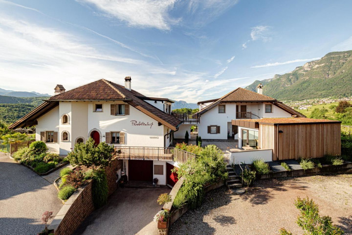Prälatenhof Wine & Apartments - Bozen