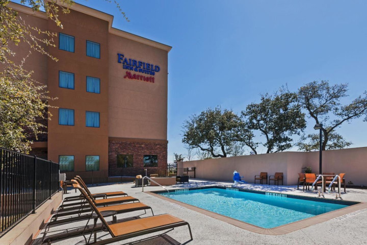 Fairfield Inn And Suites By Marriott Austin Northwest/research Blvd - Lake Travis, TX