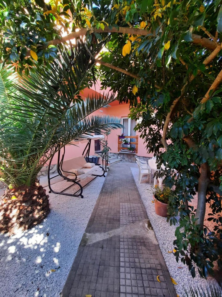 Villa Rosa Nel Cuore Di Porto Azzurro - Capoliveri