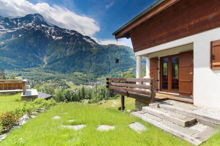 The Historic Chalet Les Allognes Mont-blanc Views - Haute-Savoie