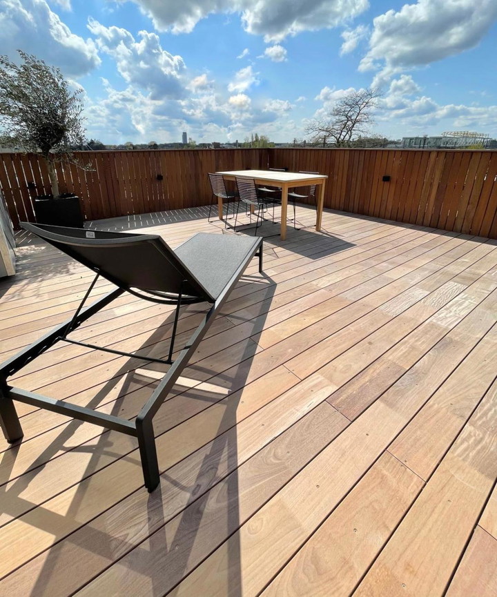 Penthouse With Airconditioning And Big Terrace, Close To Gent Sint-pieters Station And City Centre - Gand