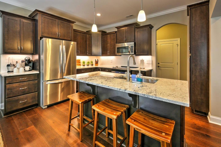 Downtown Townhome; Walk To Dine & Shop On Broad St - Southern Pines, NC