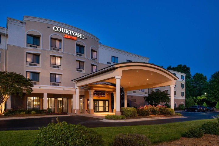 Courtyard High Point - Greensboro, NC