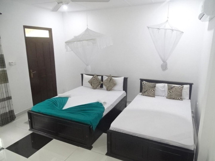 Lovely Lodge & Hostel - Sri Lanka