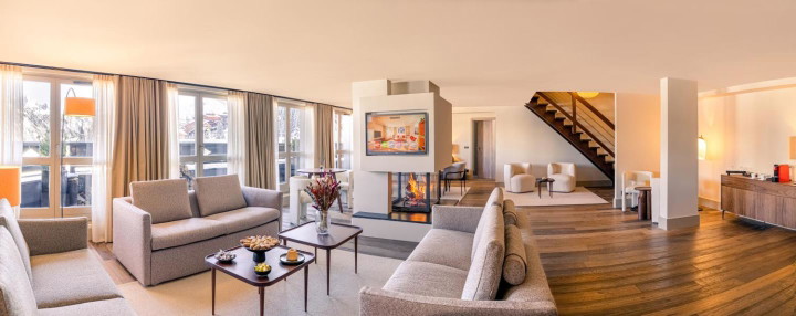 Les Suites De La Potinière - France