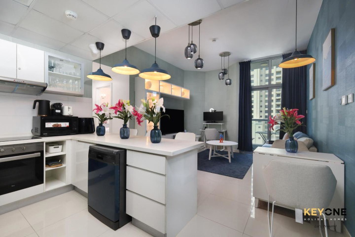 Serene Beachside Two-bedroom Retreat - Dubai