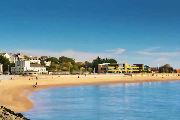 Jurassic Coast Gateway Exmouth Escape - Teignmouth